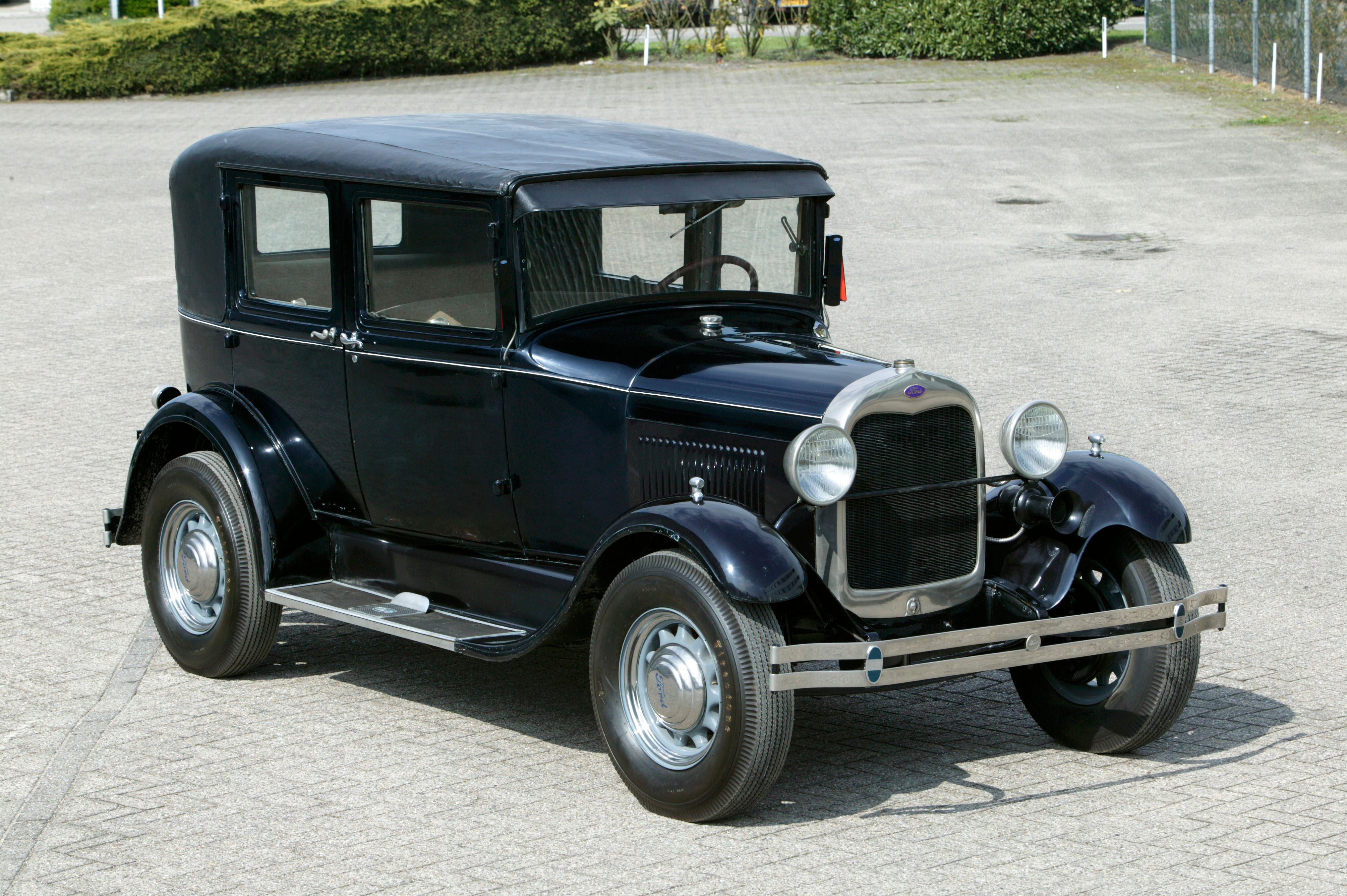 1928 Ford Model ‘A’ Four Door Sedan Registration no. UG-99-82 (Holland ...
