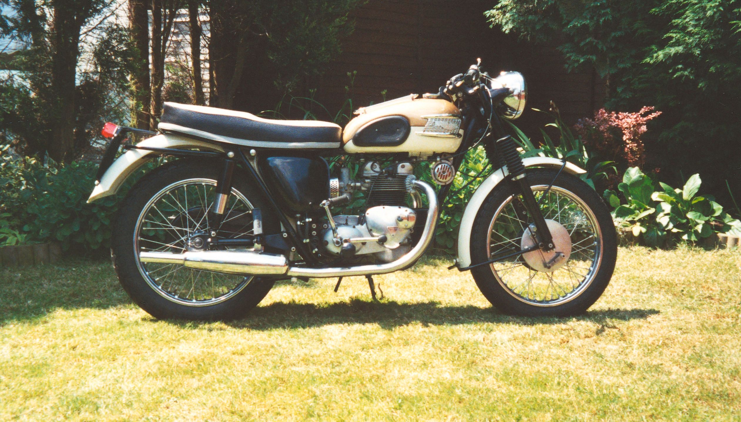 Bonhams Cars : 1963 Triumph 349cc Tiger 90 Frame no. H29834 Engine no ...