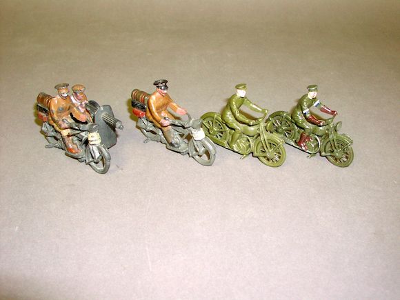 Bonhams : Britains Motor Cycle Machine Gun Corps 24