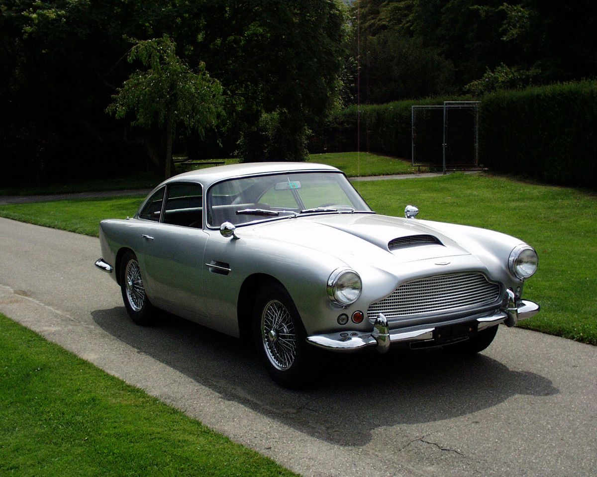 1961 Aston Martin DB4 series III Saloon Chassis no. DB4/677/L - auctions & price archive