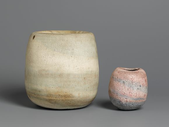 Bonhams : Dame Lucie Rie a 'potato' Pot, circa 1970 Height 6in. (15cm)