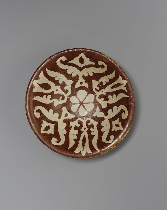 Bonhams : An Abbasid lustre pottery Dish Mesopotamia, 9th Century