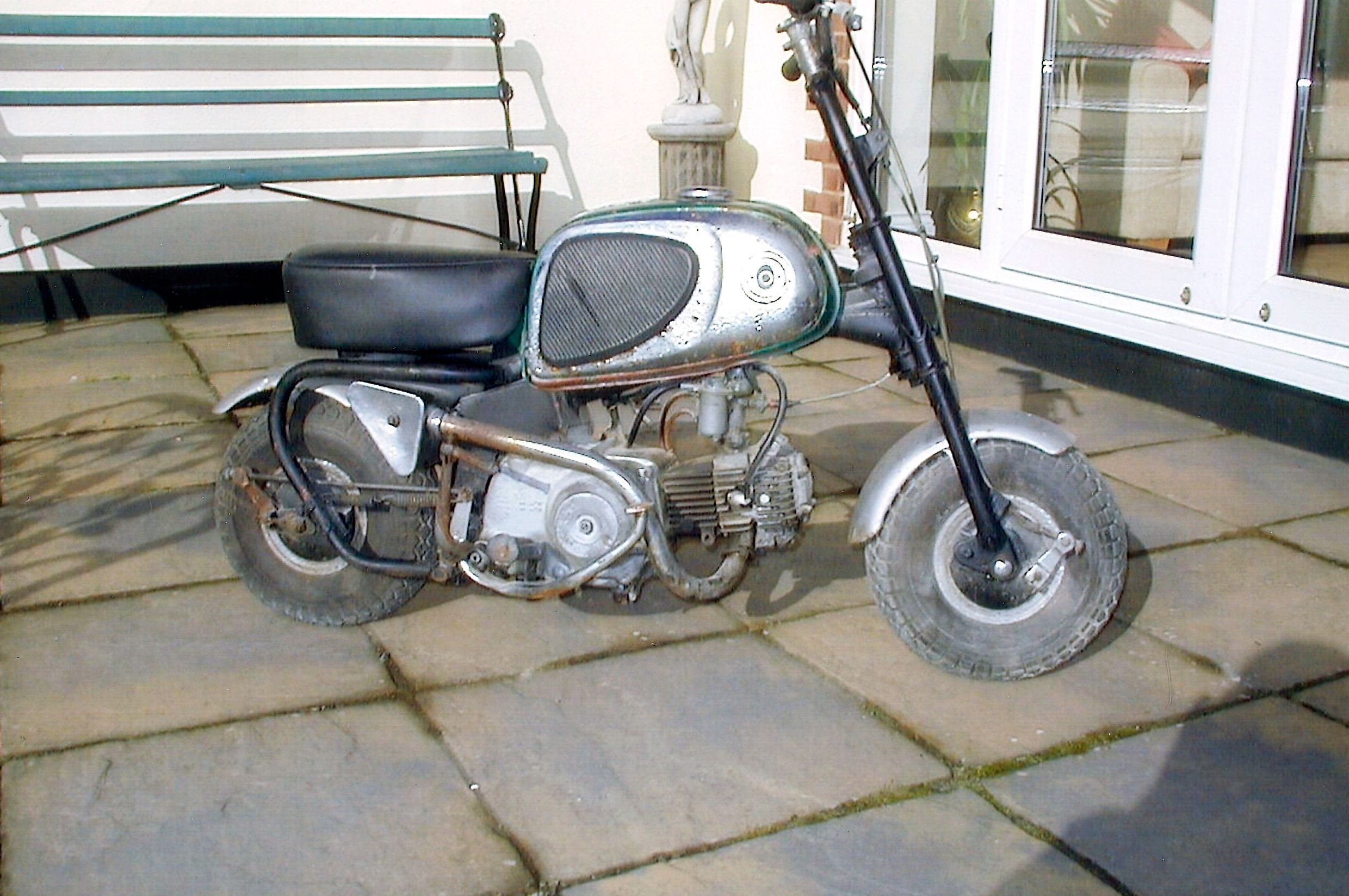 Bonhams Cars : c.1963 Honda 49cc CZ100 ‘Monkey Bike’ Engine no. C50E 152682