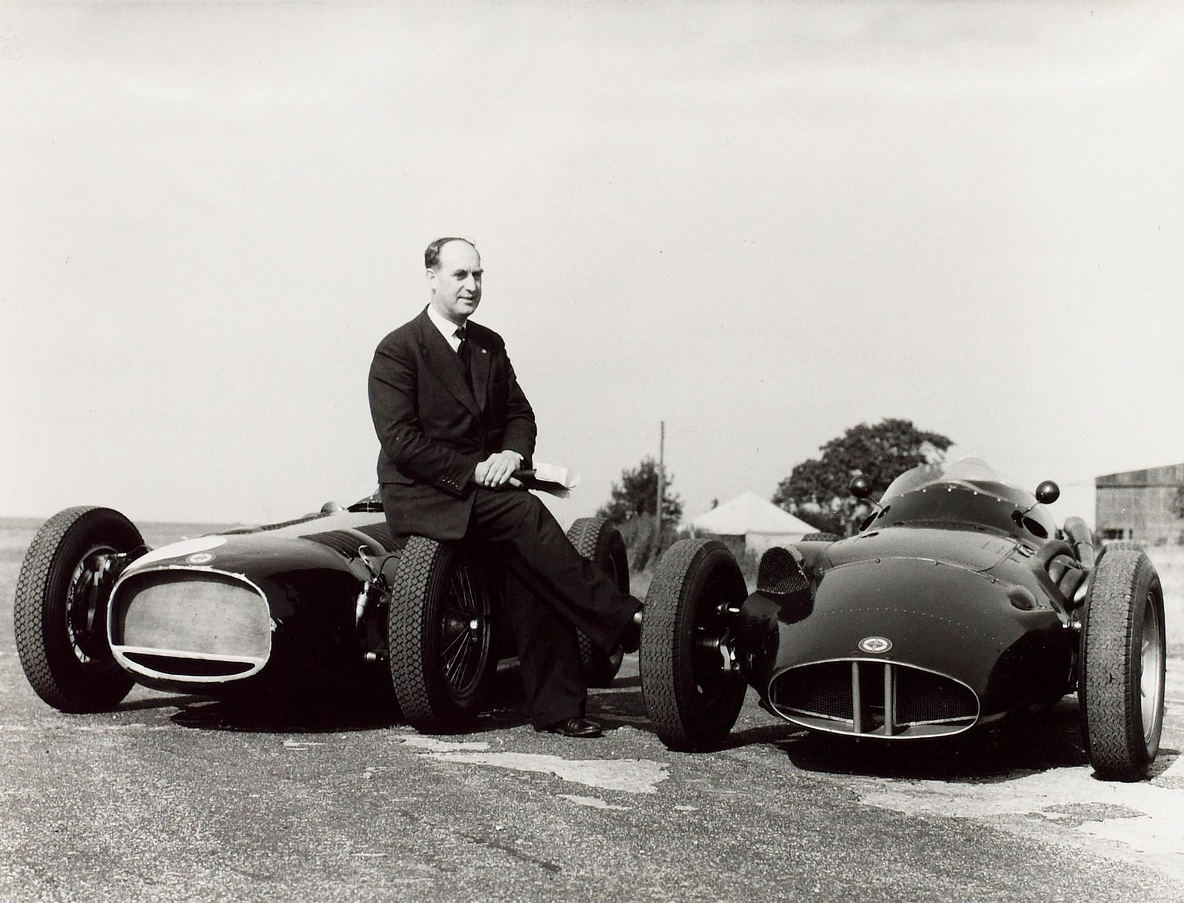 Bonhams Cars : A unique and important BRM related photographic archive ...