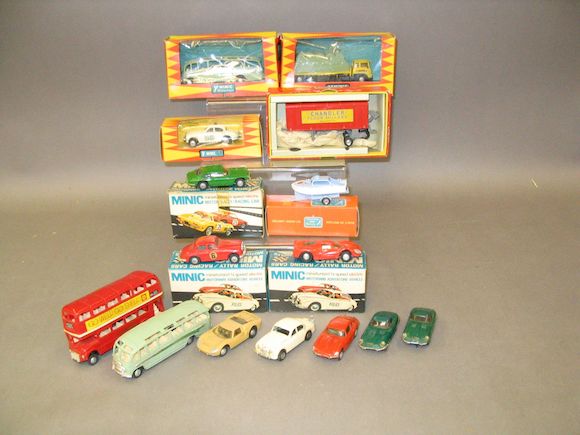 Bonhams : Tri-ang Minic Motorways lot