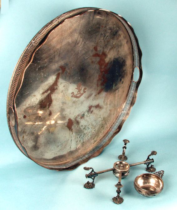 Bonhams : A silver plated dish cross