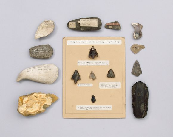 Bonhams : A collection of stone and flint tools and arrowheads a lot