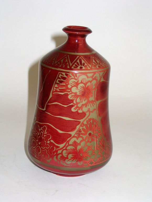 Bonhams : A Bernard Moore flambé vase