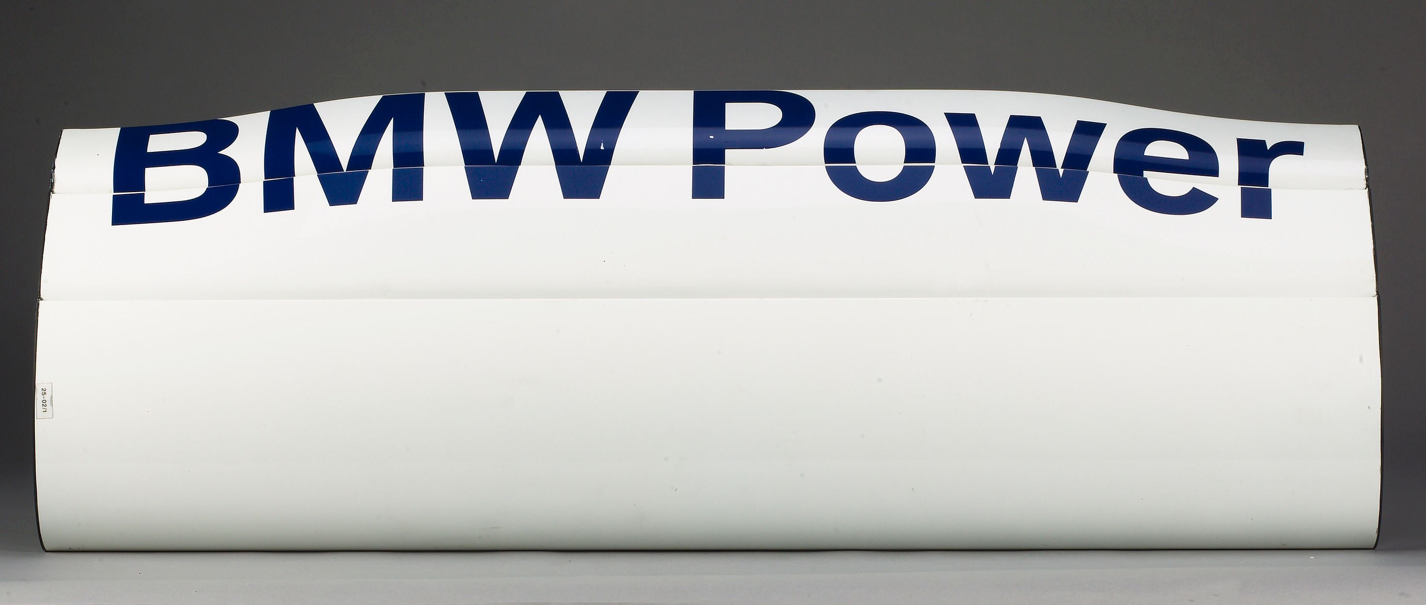 Bonhams Cars : A 2003 Williams-BMW FW25 3-element rear wing plane,