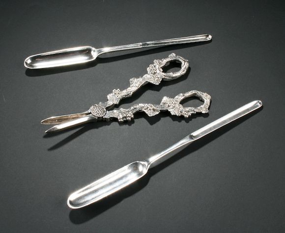 Bonhams : A George III marrow scoop by Joseph Bell London 1760,