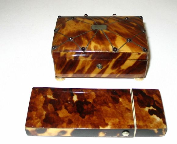 Bonhams : An early 19th century tortoiseshell needle packet box