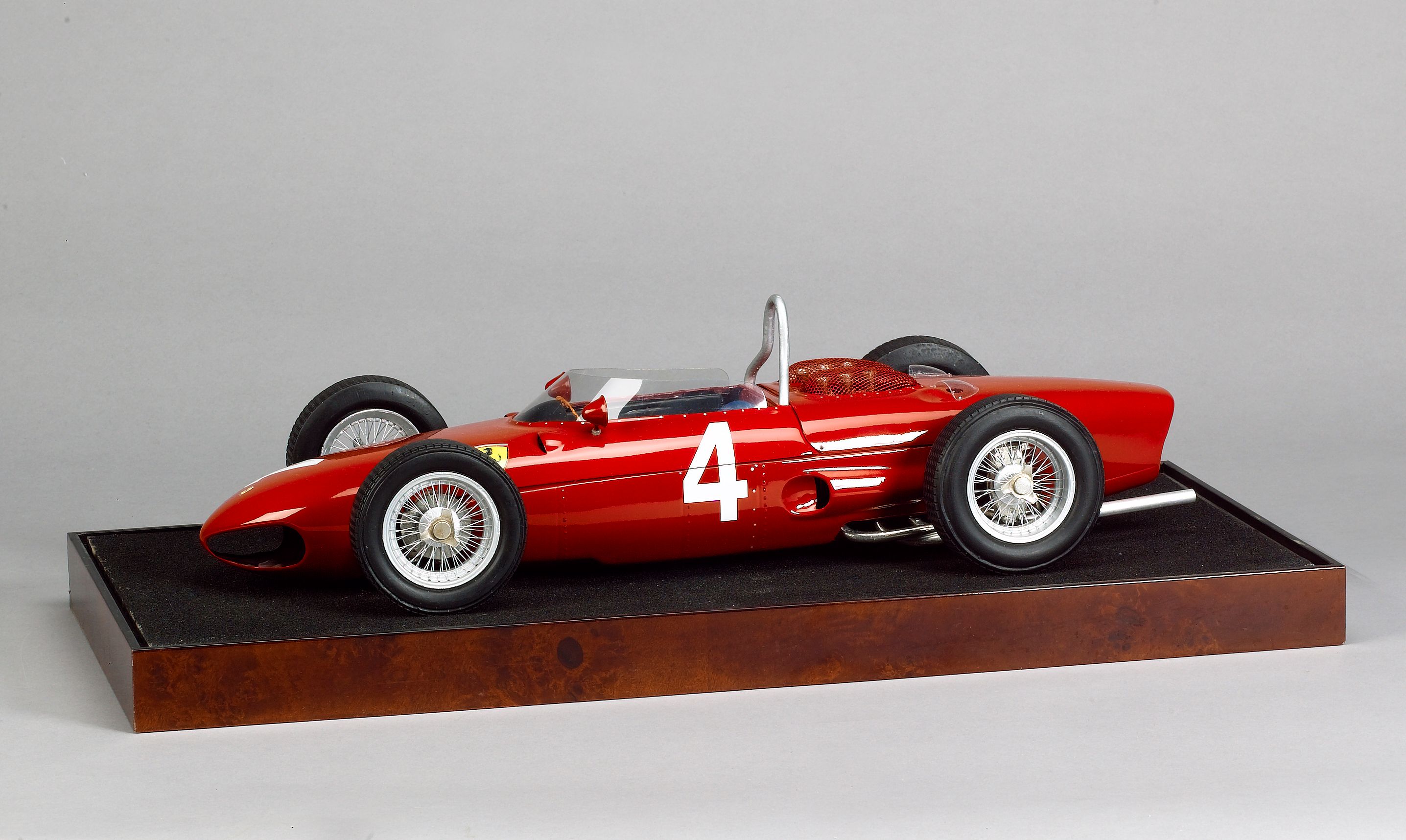 Bonhams Cars : A fine 1:8 scale model of a 1961 Ferrari 156 Sharknose ...