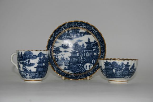 Bonhams : A Caughley trio