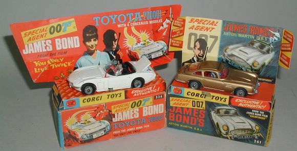 Bonhams : Corgi James Bond models 2