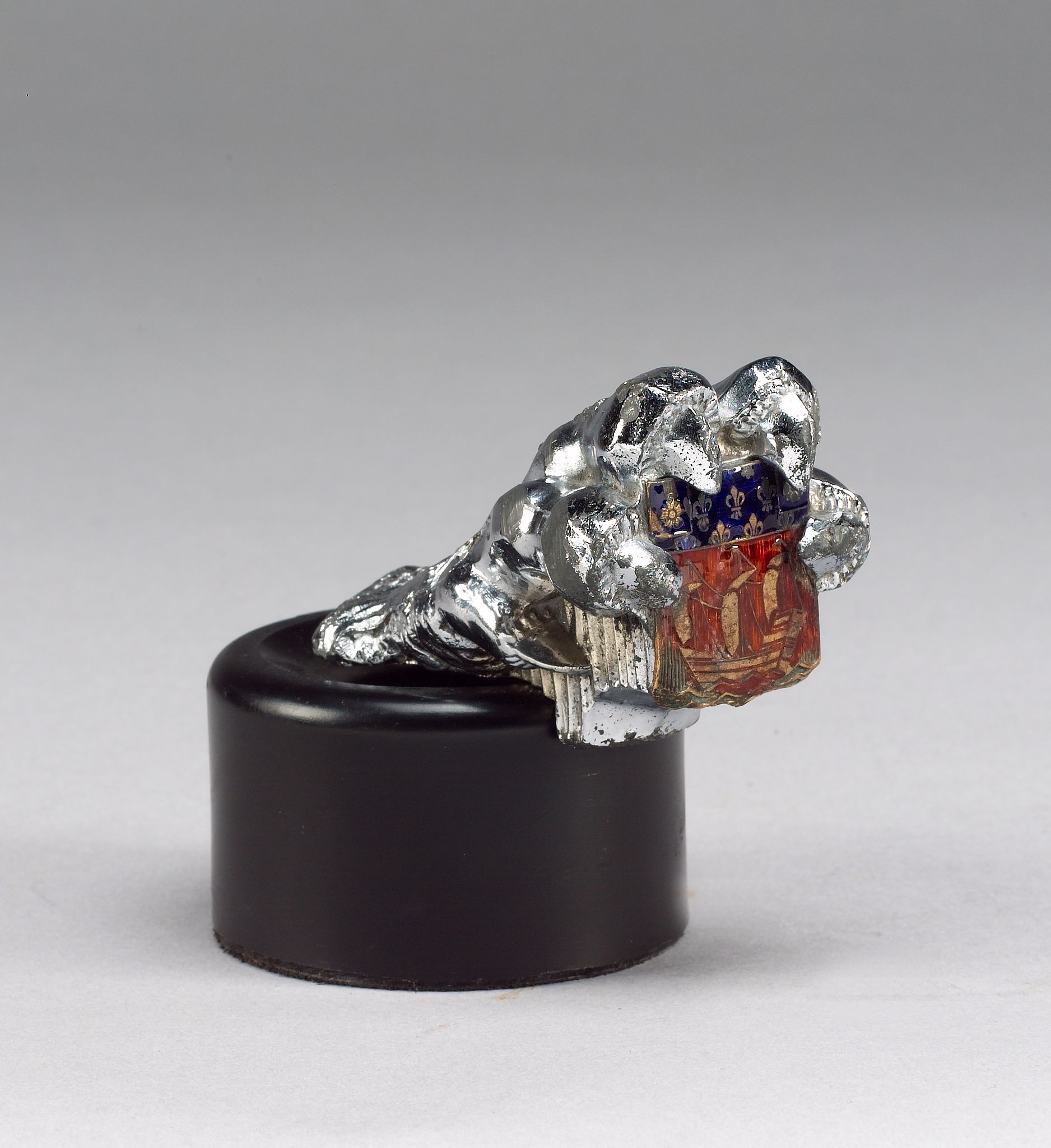 Bonhams Cars : A Peugeot Darl'mat Lion Paw mascot, French, 1930-35 ...