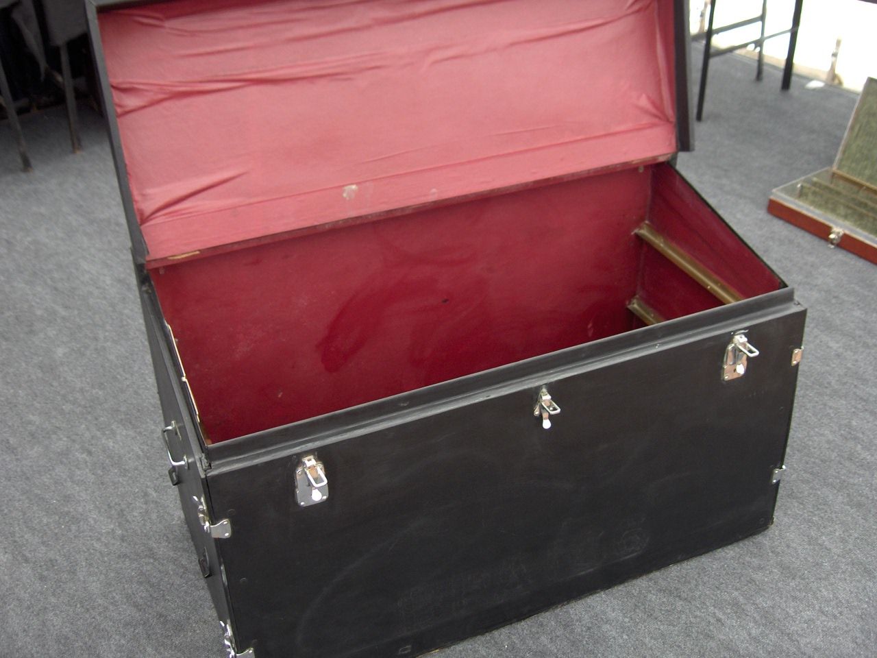 Bonhams Cars : A large motoring trunk by Brexton of Birmingham,