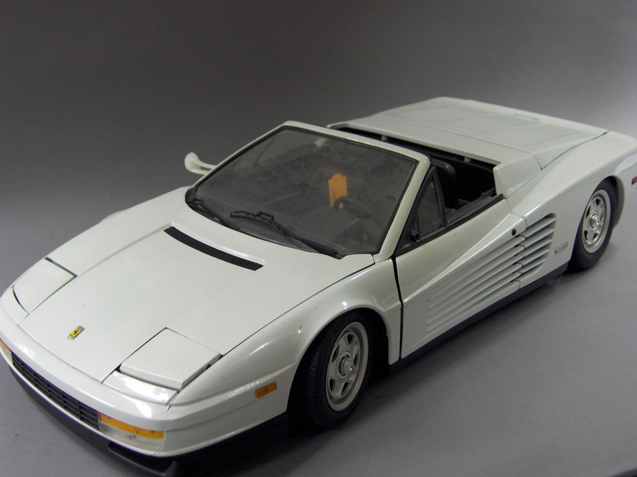 Bonhams Cars : A 1:8 scale Ferrari testarossa convertible by Pocher,