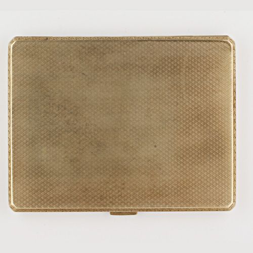 Bonhams : A 9ct gold engine-turned cigarette case by Goldsmiths and Silversmiths Co.