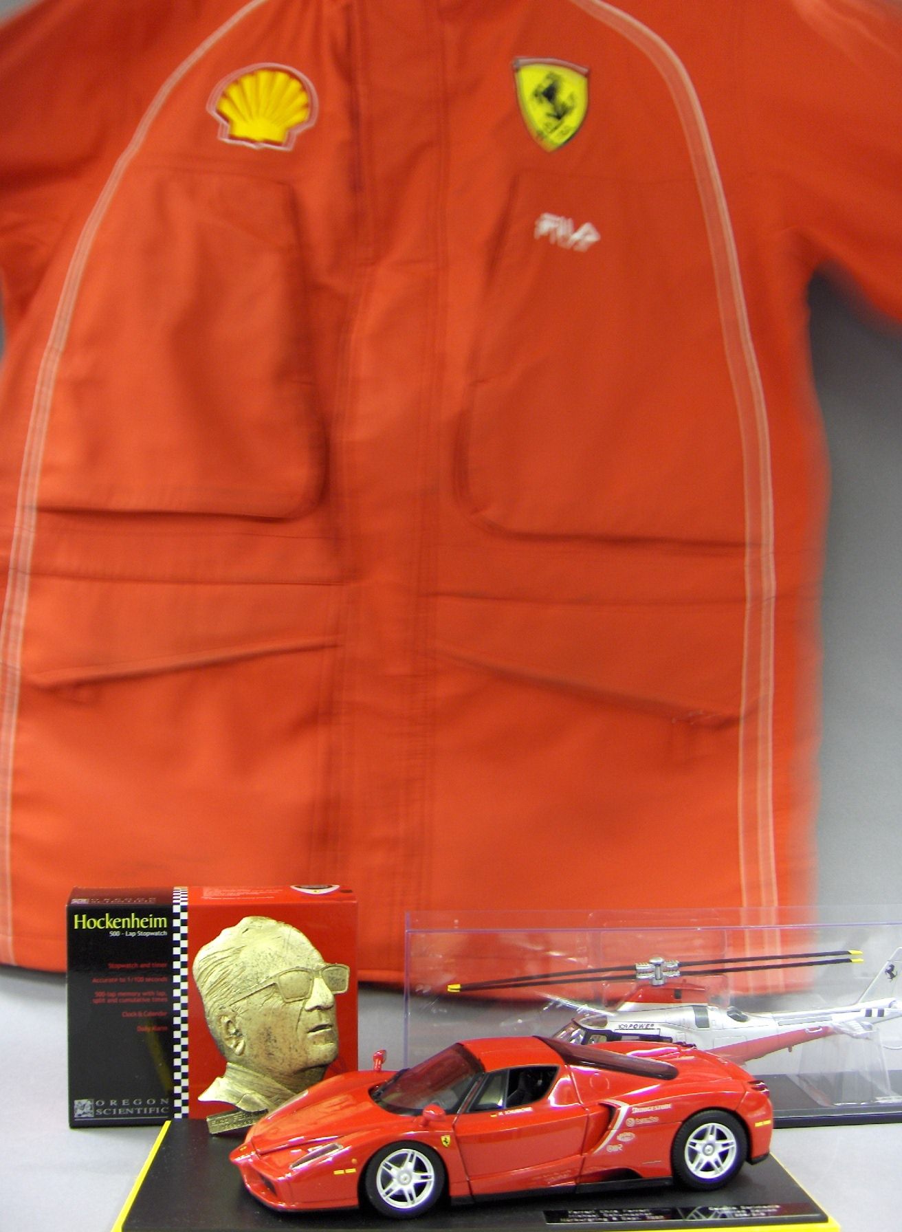 Bonhams Cars : A quantity of Ferrari items,