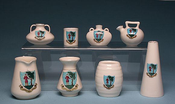 Bonhams : Eight pieces of Goss china with the Daventry crest