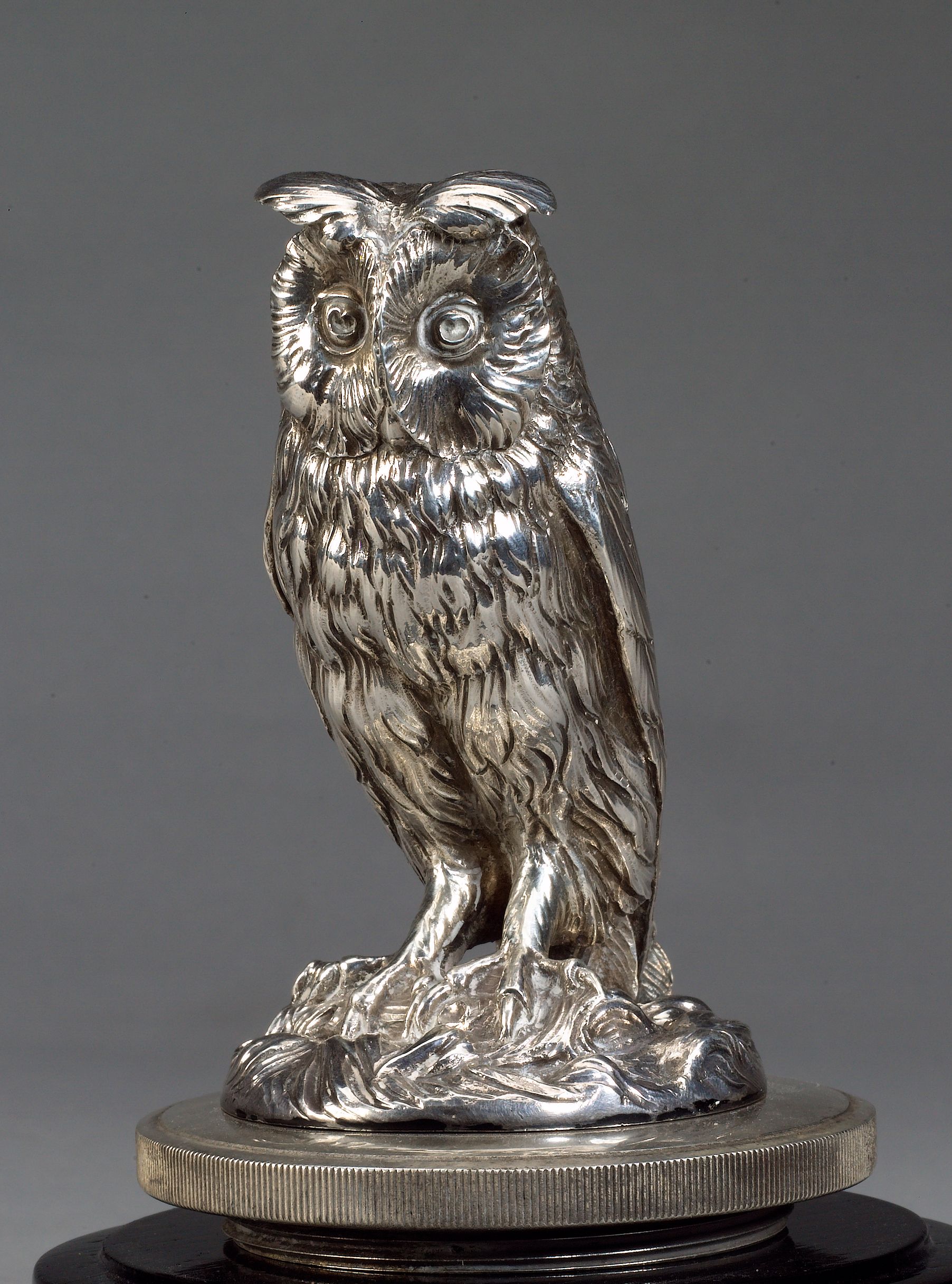 Bonhams Cars : A fine silver 'Owl' mascot by Mappin & Webb, 1933 ...