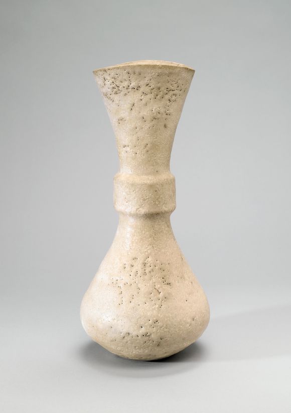 Bonhams : Dame Lucie Rie a tall 'Goitre' Pot, 1984 Height 39.4cm (15 1 ...
