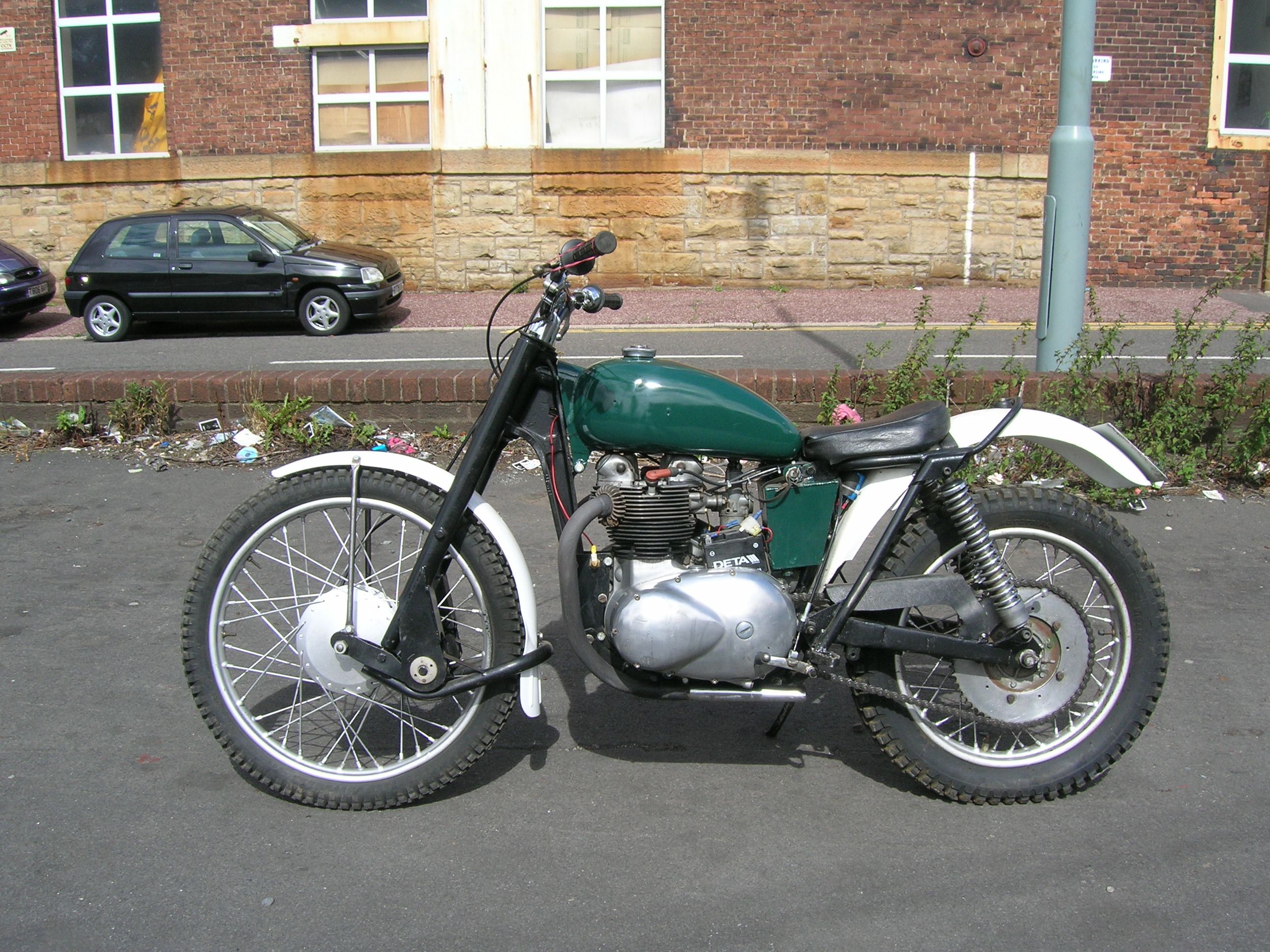 Bonhams Cars : 1966 Greeves-Triumph 350cc Trials Motorcycle Frame no ...