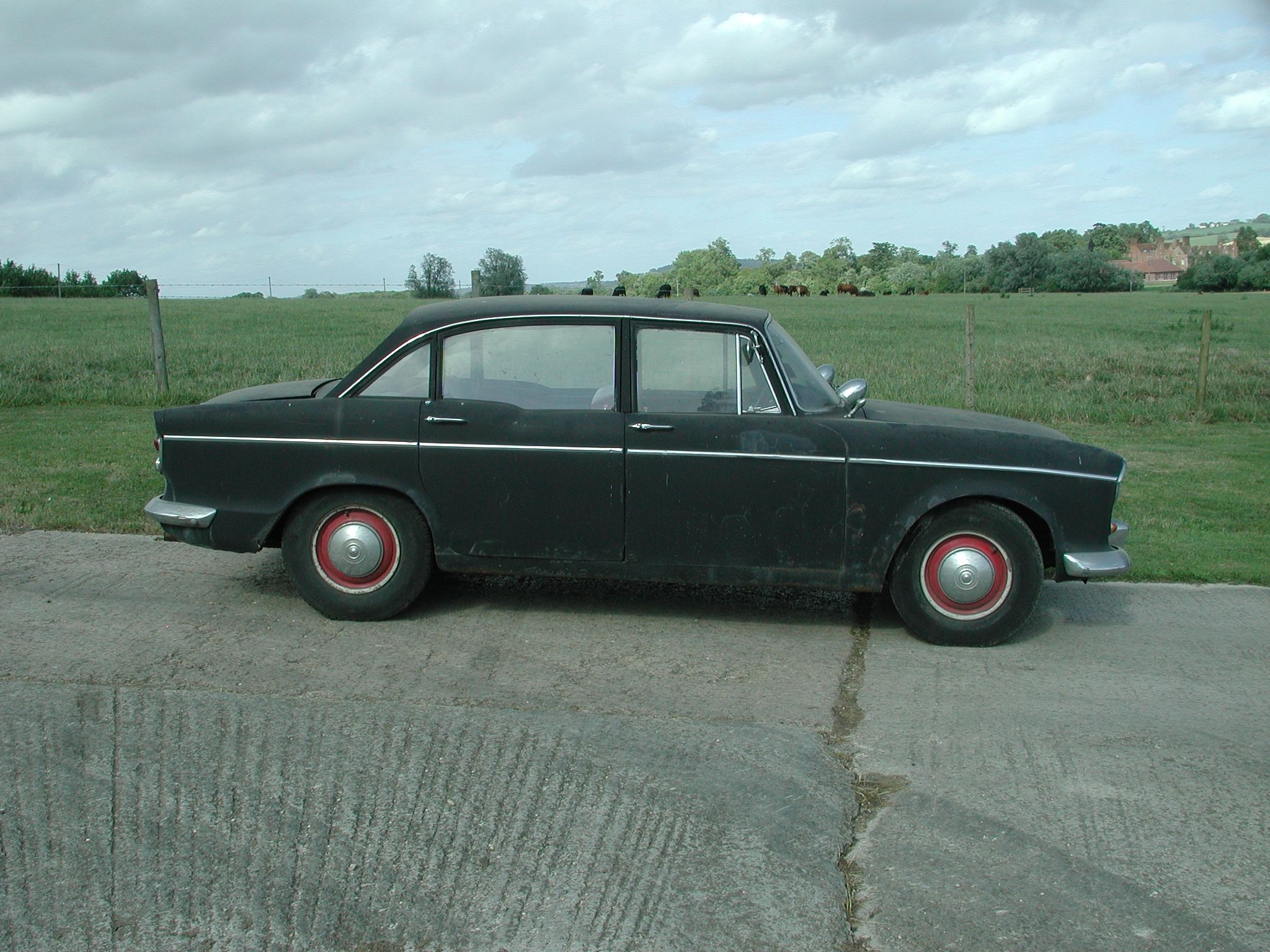 Bonhams Cars : 1967 Humber Hawk Series IV Saloon Chassis no. B054691902 ...