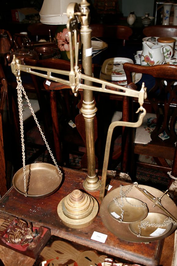 Bonhams : A set of brass beam scales,