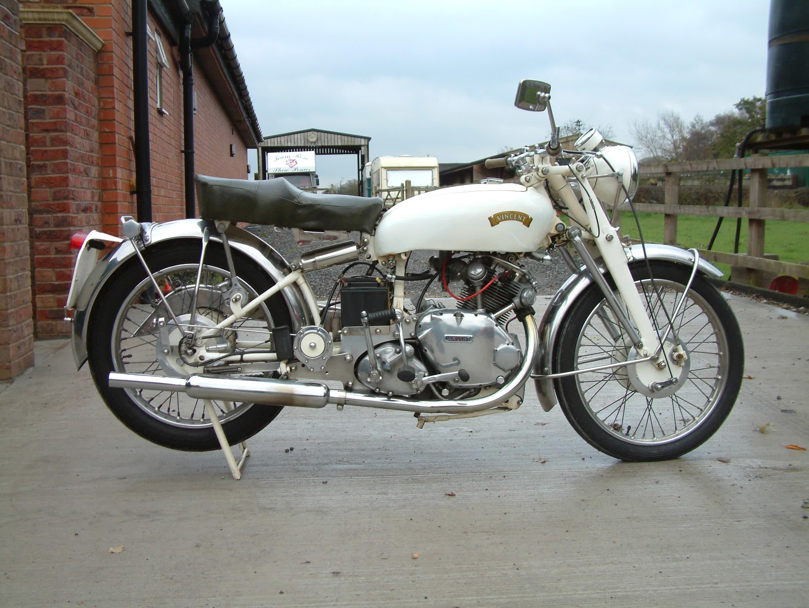 1950 Vincent 499cc Comet Registration no. EFV 226 Frame no. RC/1/9011 ...