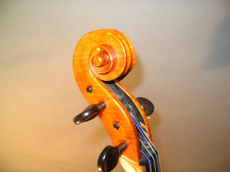 Bonhams : A good Viola by Bert Smith 1953