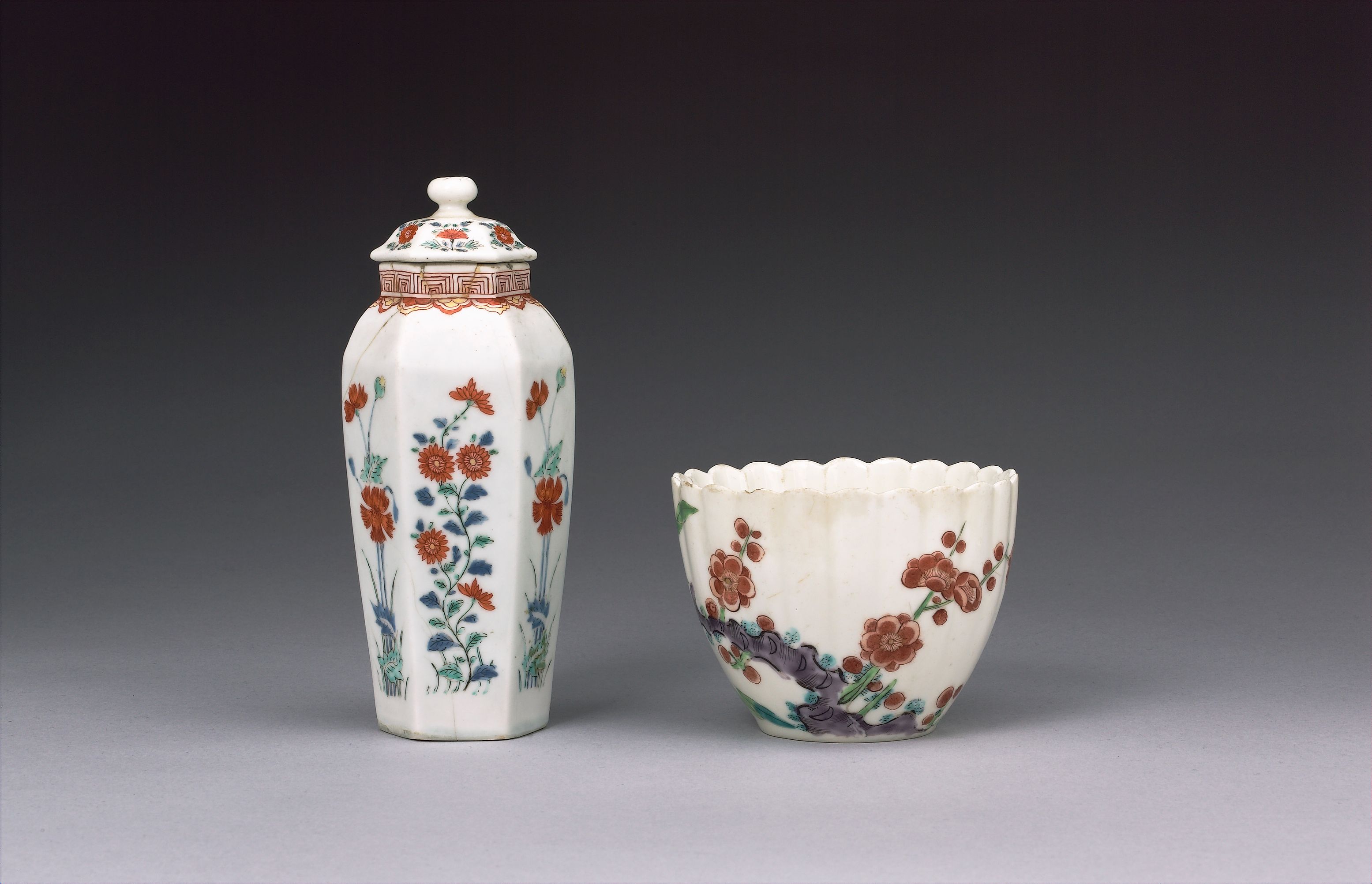 A Chelsea vase - auctions & price archive