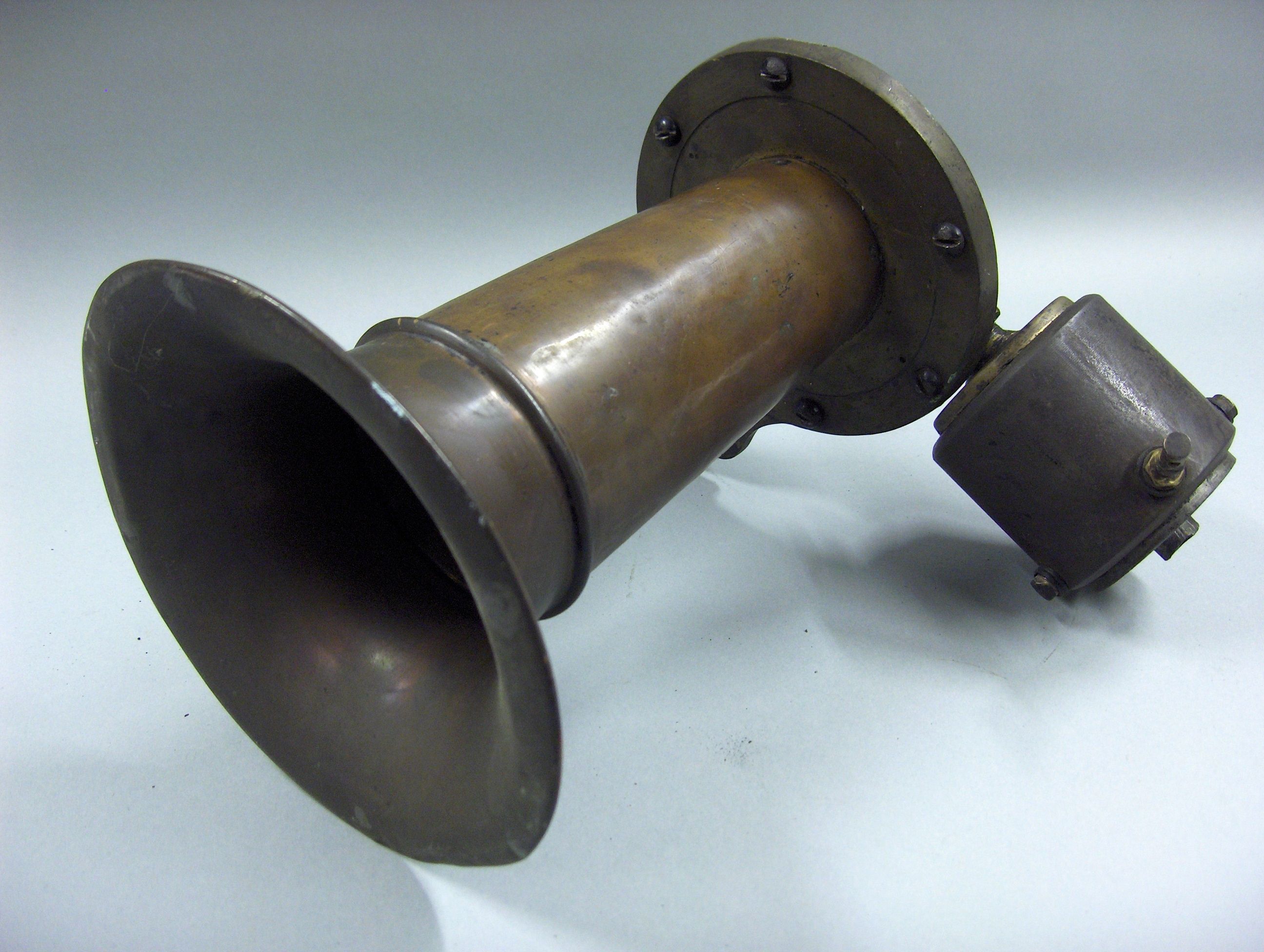 Bonhams Cars : A large round trumpet electric Klaxon,