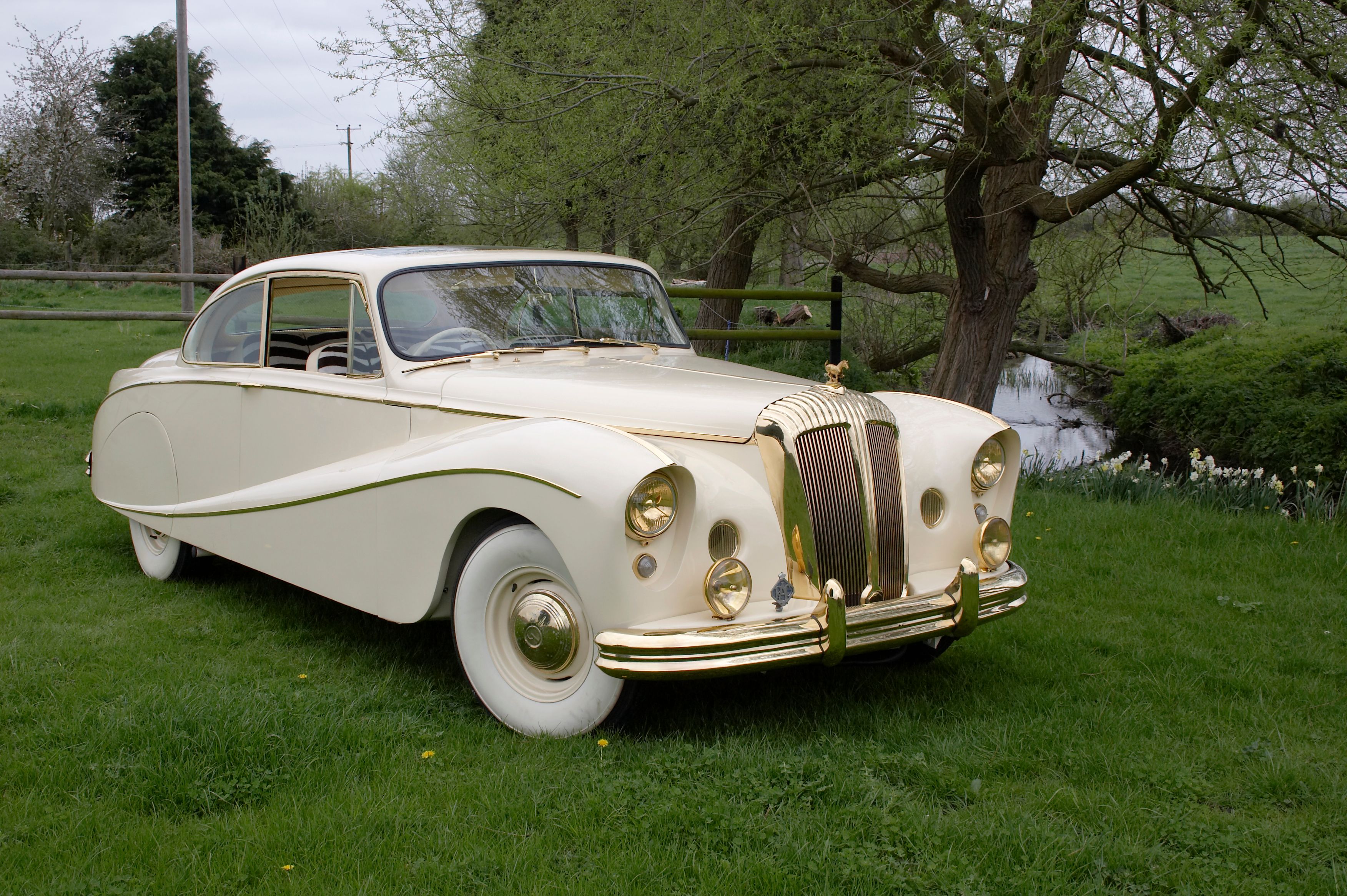 Bonhams Cars : The ex-London Motor Show,1955 Daimler DK400 ‘Golden ...