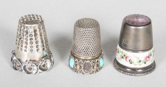 Bonhams : A German silver thimble, 20th century