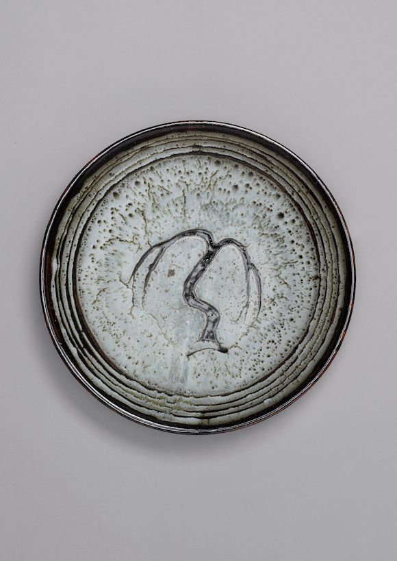 Bonhams : David Leach a large Dish with 'Willow' design Diameter 36.5cm ...