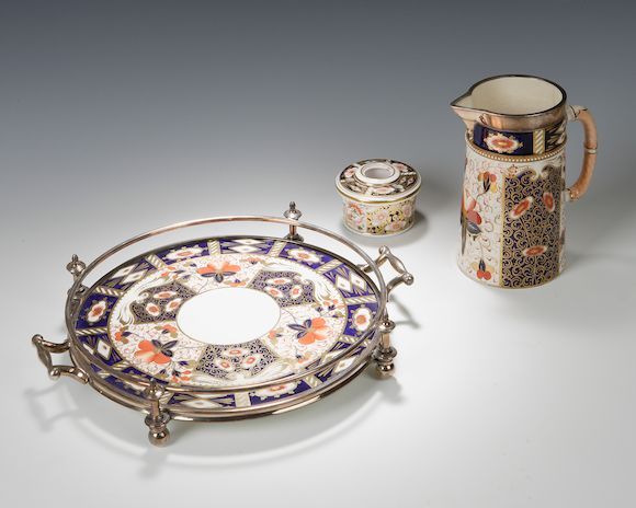 Bonhams : Derby Imari pattered inkwell 19th century