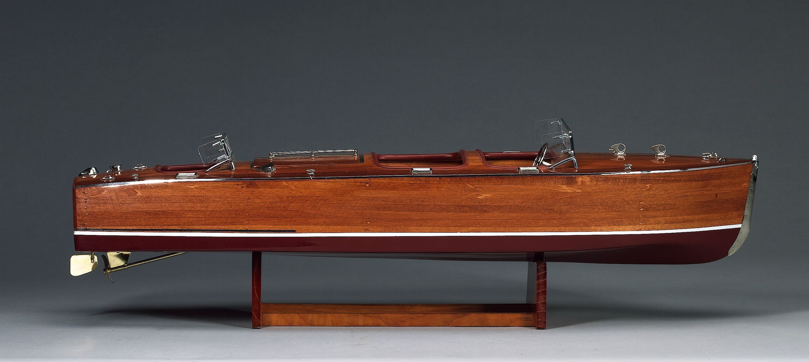 Bonhams Cars : A 1:10 scale handbuilt model of a Chris Craft Triple ...
