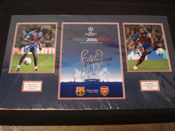 Bonhams : Signed Barcelona montage - Paris 2006 Ronaldinho and Samuel ...