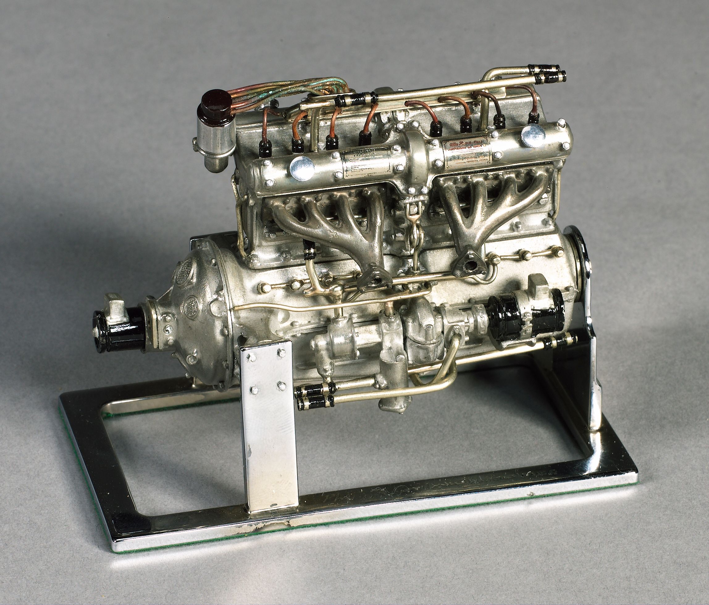 Bonhams Cars : A 1/15th scale model of an Alfa Romeo 8C-2900 engine by ...