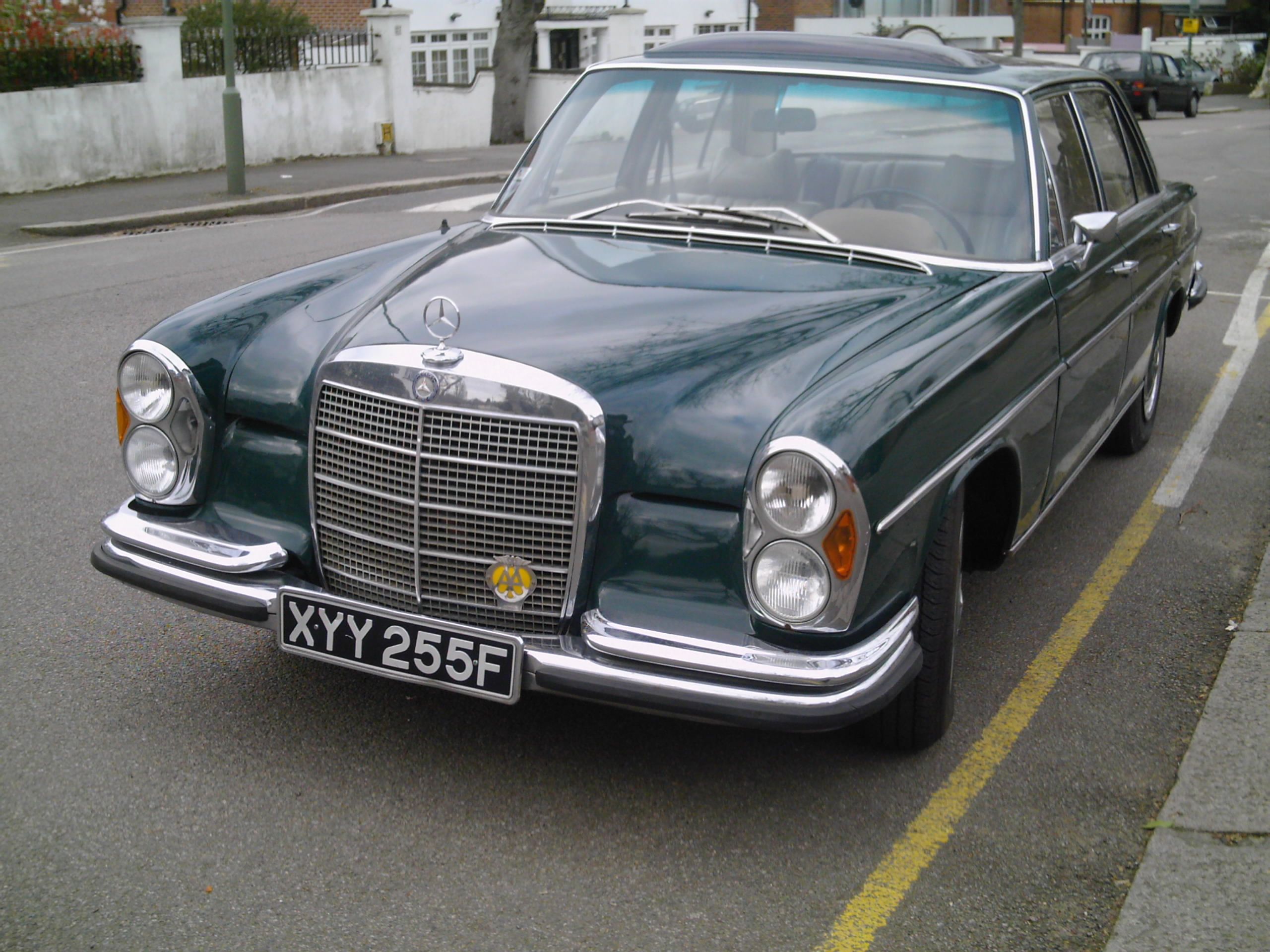 Bonhams Cars : 1967 Mercedes-Benz 250S Saloon Chassis no. 10801210-064234