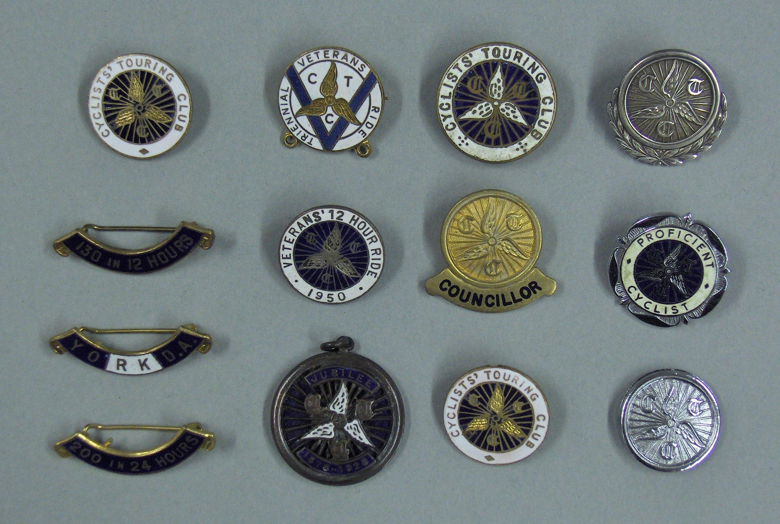 Bonhams Cars : A collection of assorted enamel and other CTC badges,