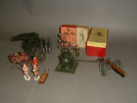 Bonhams : Britains 18inch Howitzer, Garrison mounting 12