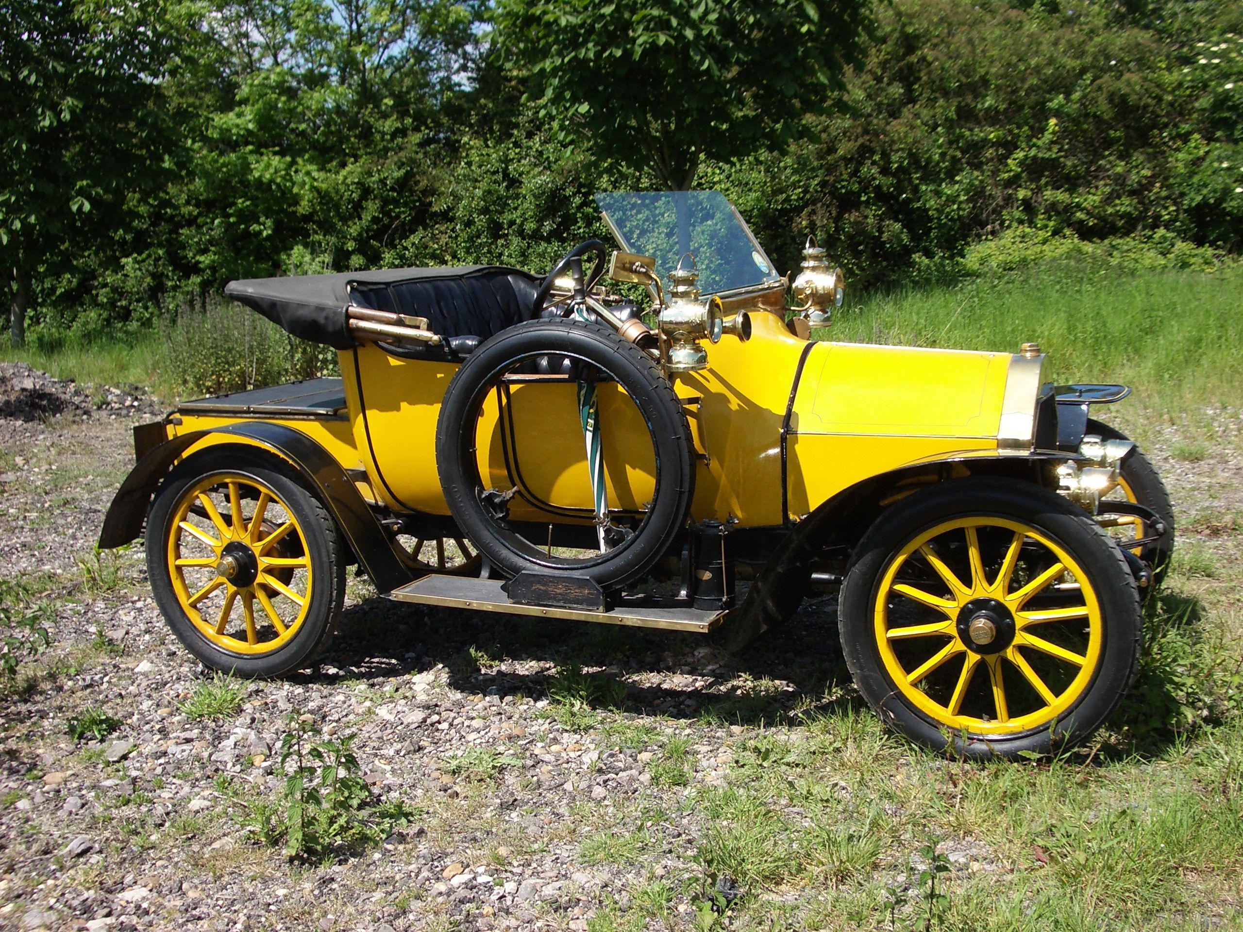 Bonhams Cars : 1911 Belsize 10/12hp Two Seater Chassis no. 4857 Engine ...