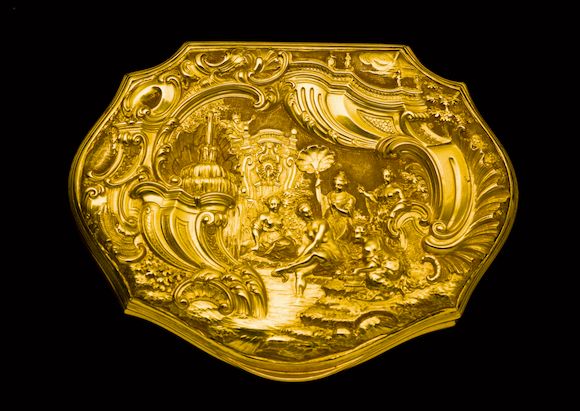 Bonhams : A fine mid-18th century chased gold snuff box, unmarked ...