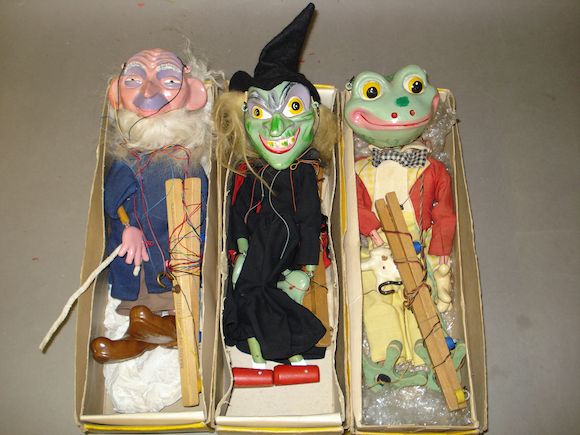 Bonhams : Pelham Puppet Old Man, Wicked Witch and Frog, 3