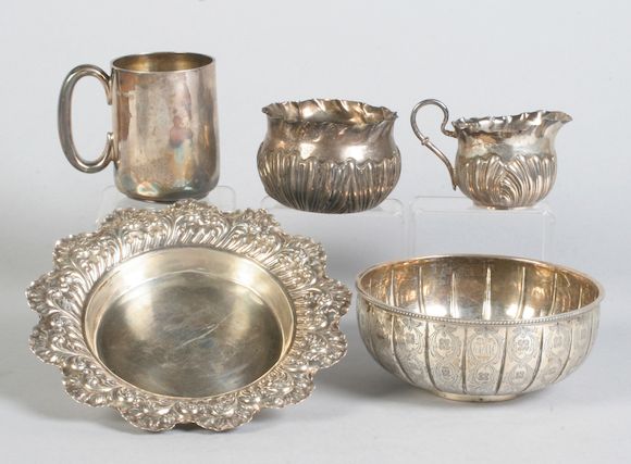 Bonhams : A Victorian silver Scottish sugar bowl By D. Rait, Glasgow ...