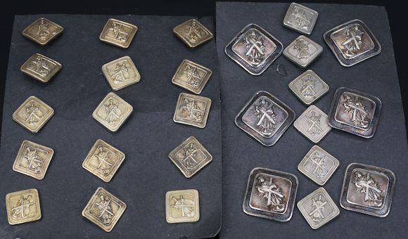 Bonhams : A collection of doublet buttons, one set by Jennens & Co ...