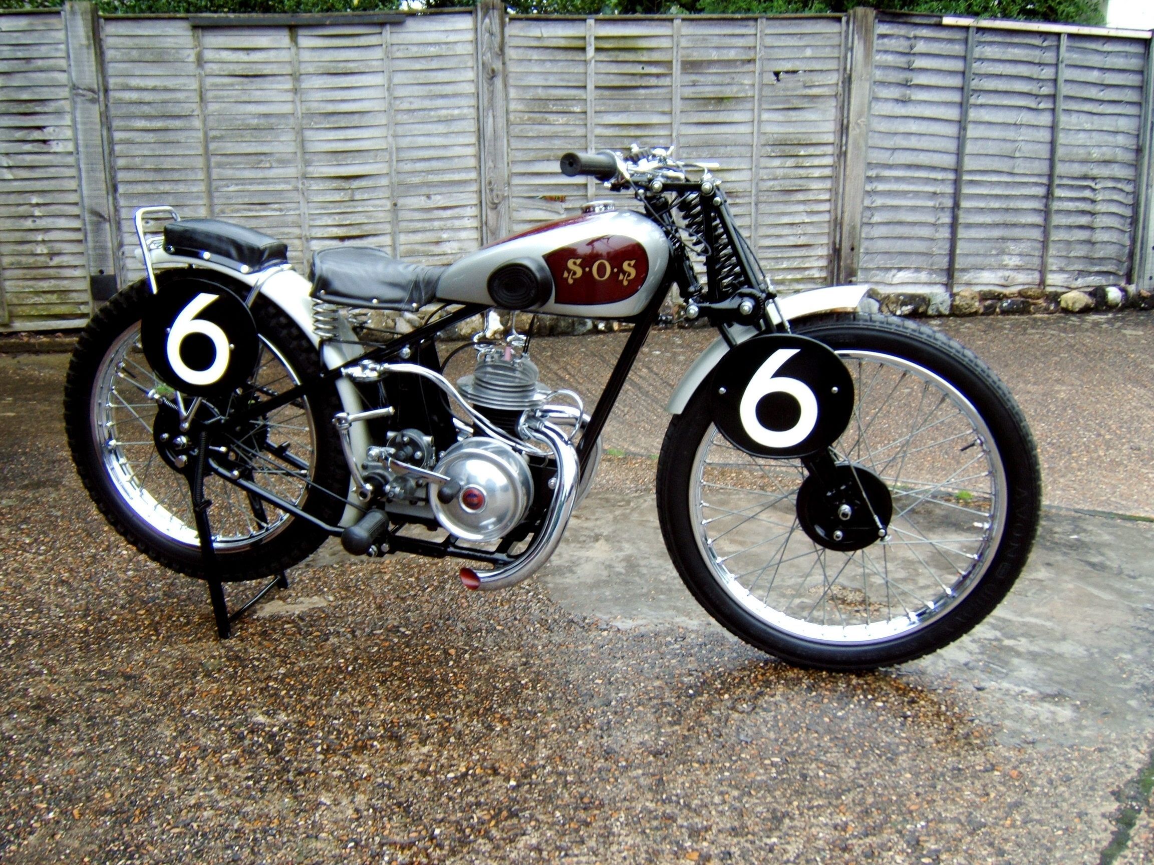 Bonhams Cars : c.1933 S.O.S. 172cc Model AA ‘Brooklands’ Racing Motor ...