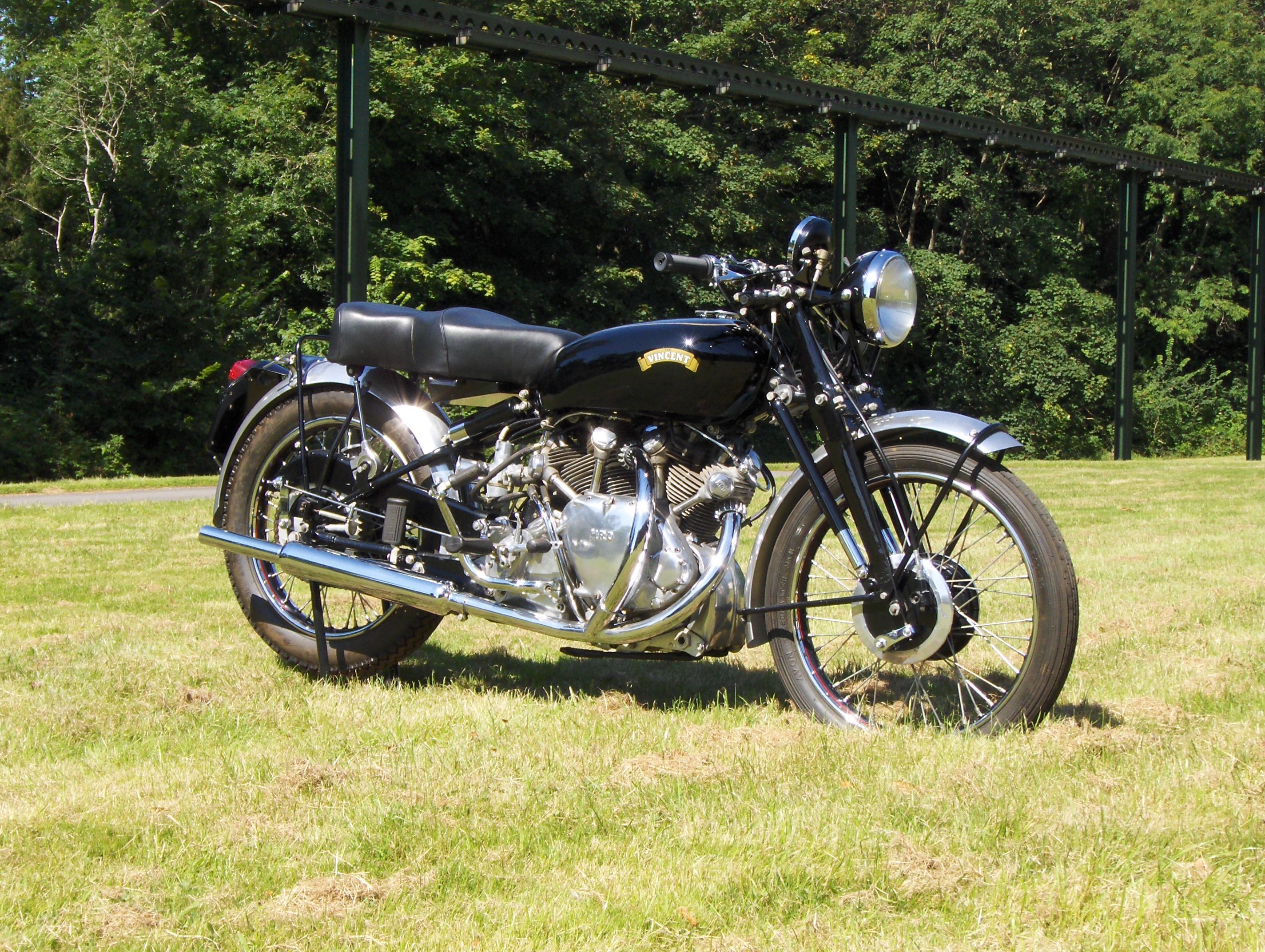 Bonhams Cars : 1949 Vincent 998cc Rapide Series C Frame no. RC/1/5561 ...